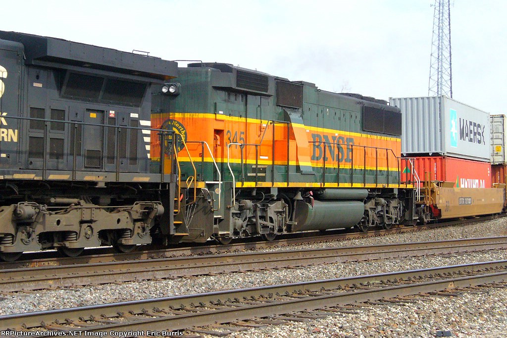 BNSF 7765